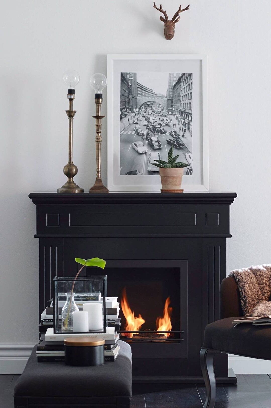 Comment moderniser une cheminée rustique ? - Clem Around The Corner ...