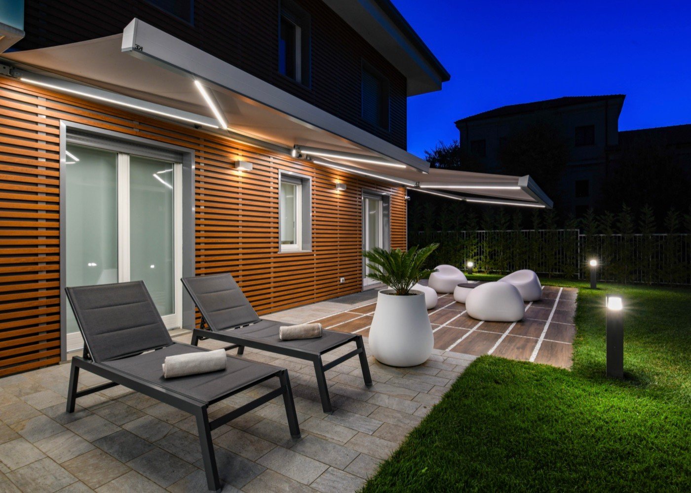 Espace extérieur convivial : Comment aménager une terrasse accueillante ...