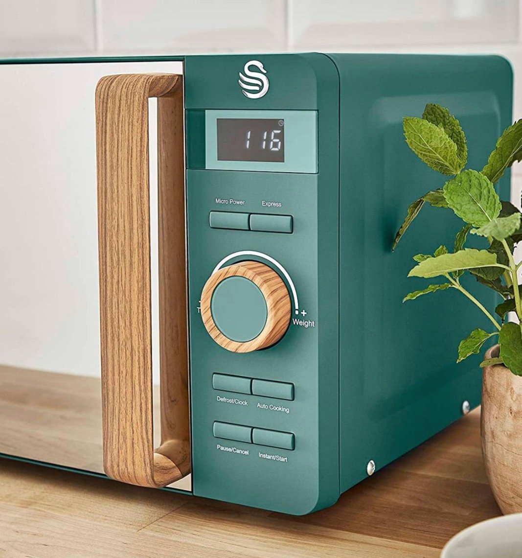 Nettoyage d'un four micro-ondes - Clem Around The Corner - Clem Around ...